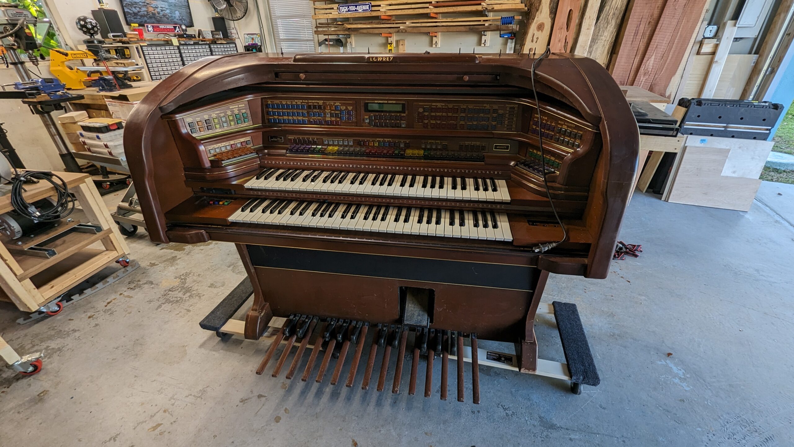 1 Organ 1st Front